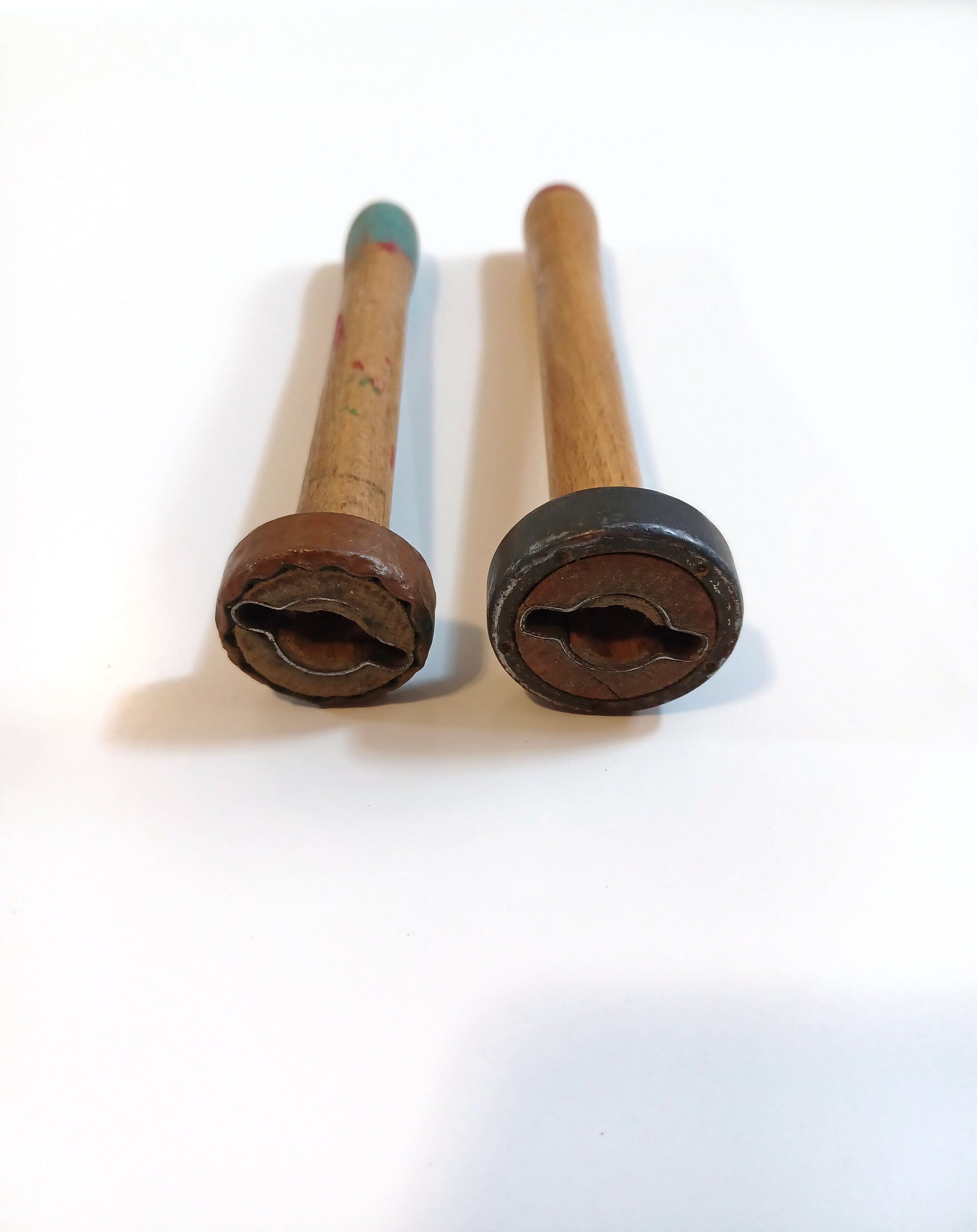 2 Antique Wooden Spools - Bobbin Spools, Wooden Thread Bobbins ...
