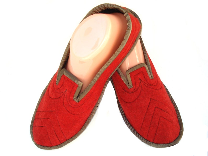 Red House Wool Slippers for Women, Ladies Slippers, Home Shoes, Wool ...