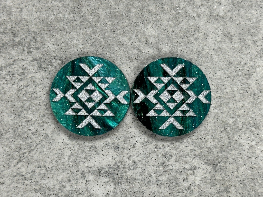 Green Shadow Marble Aztec Design, Round 25mm, Silver Accents Acrylic ...