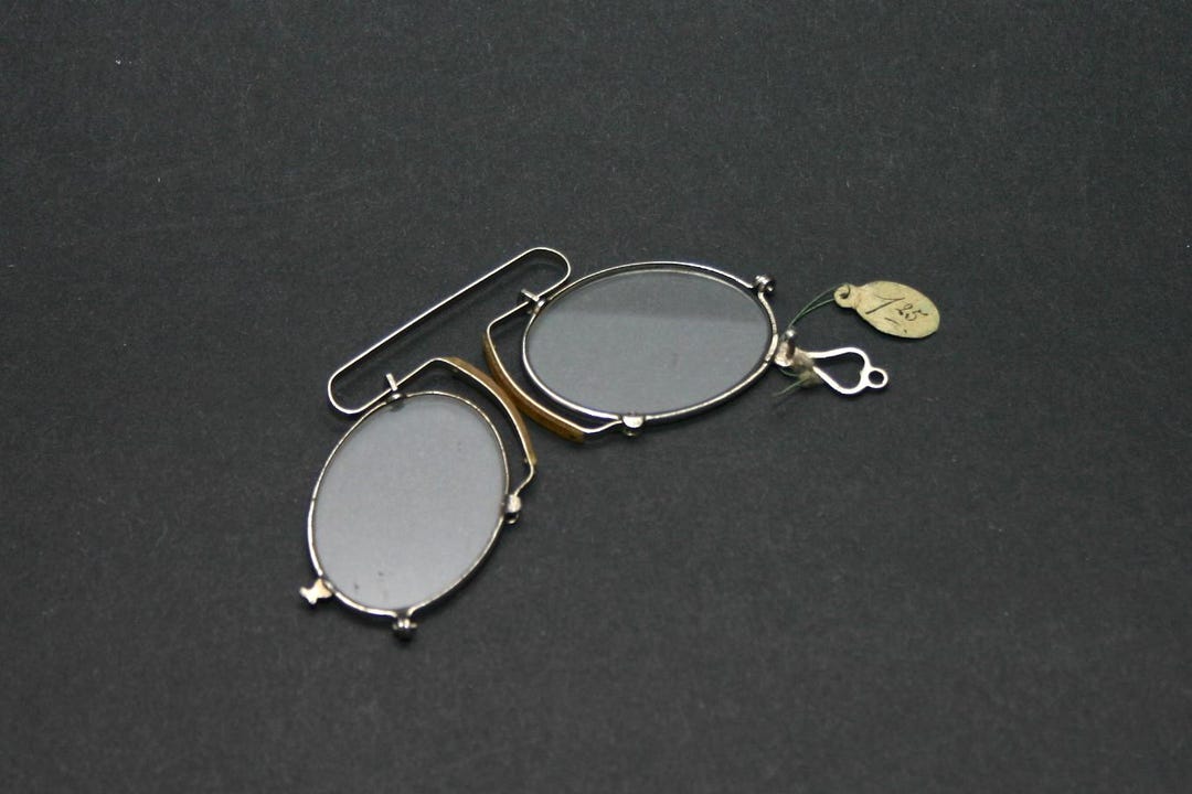 Antique Nose Pinch Spectacles Pince Nez Eyeglasses Glasses 1920's 1910 ...