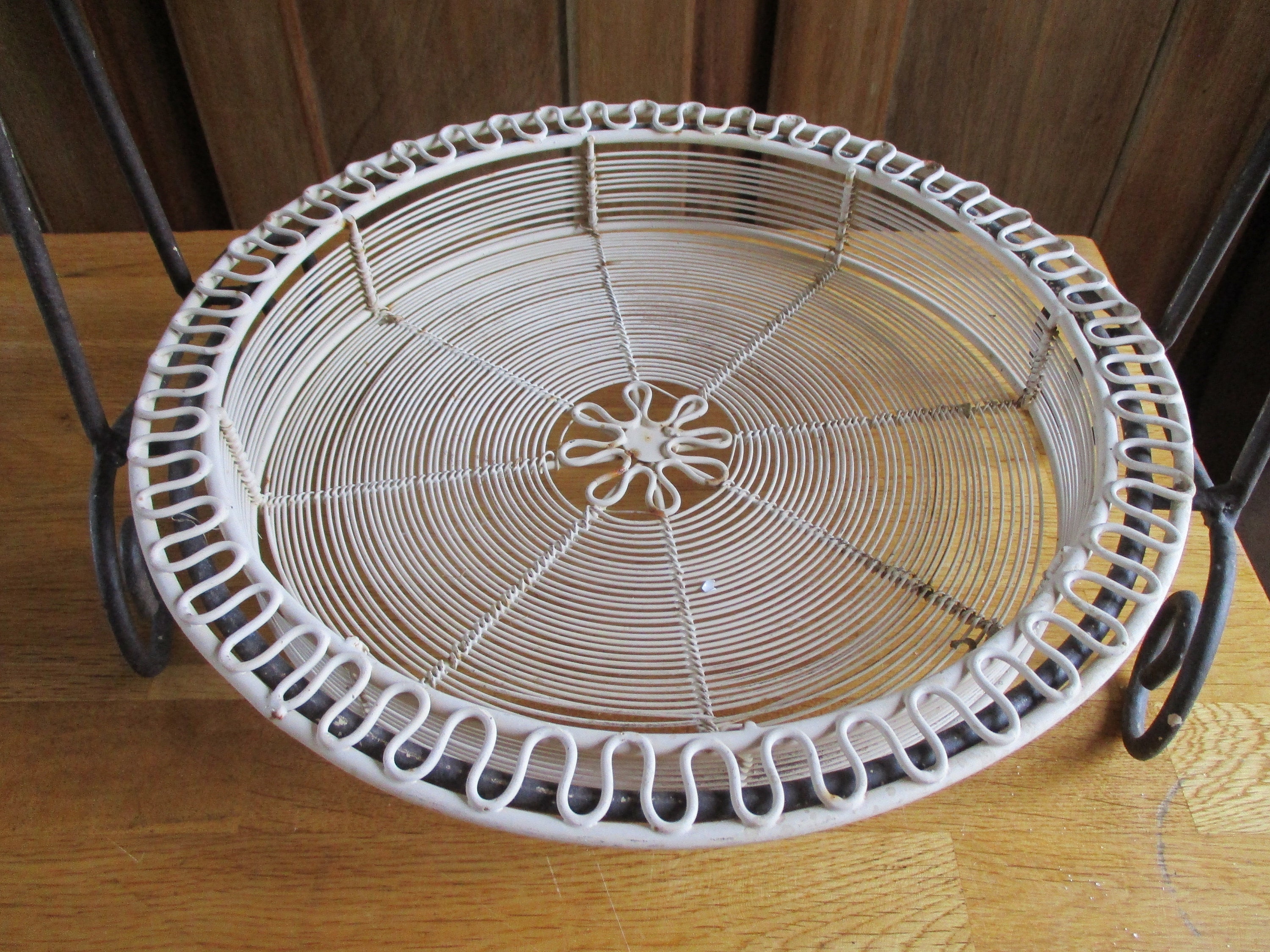 Old Metal Fruit Stand / Vintage Wire Fruit Tray / Retro Metal ...