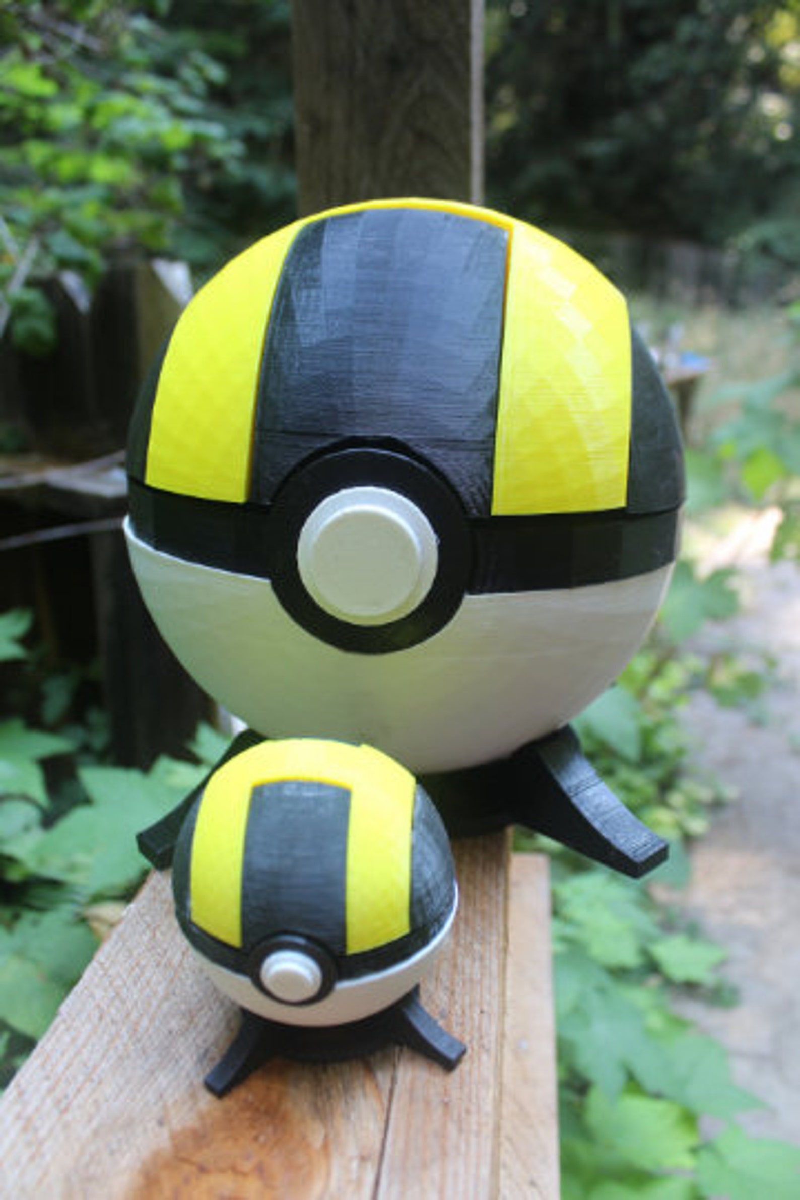 Large 3D Printed Pokeballs - Etsy