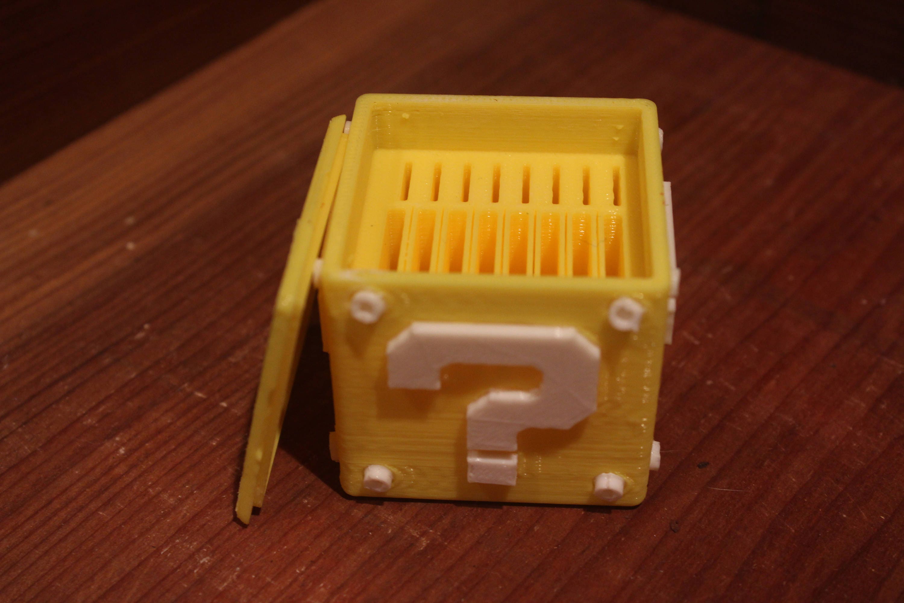 3D Printed Mario SD Card Holder - Etsy Finland