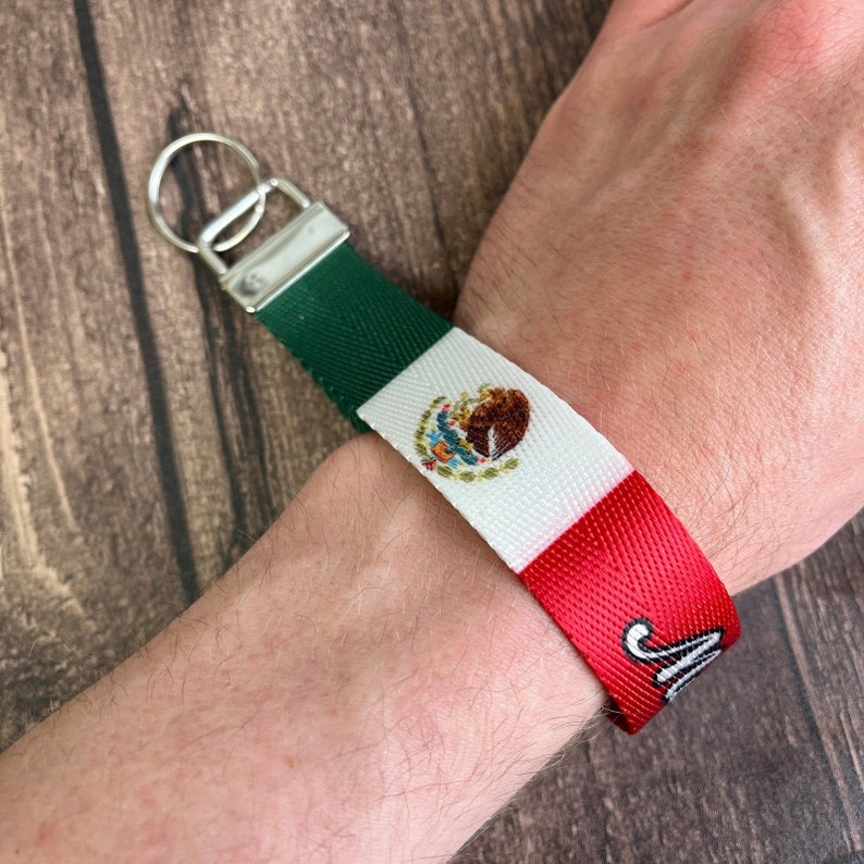 Personalized Mexican Flag Keychain Wristlet: Custom Nylon Key Fob - Etsy