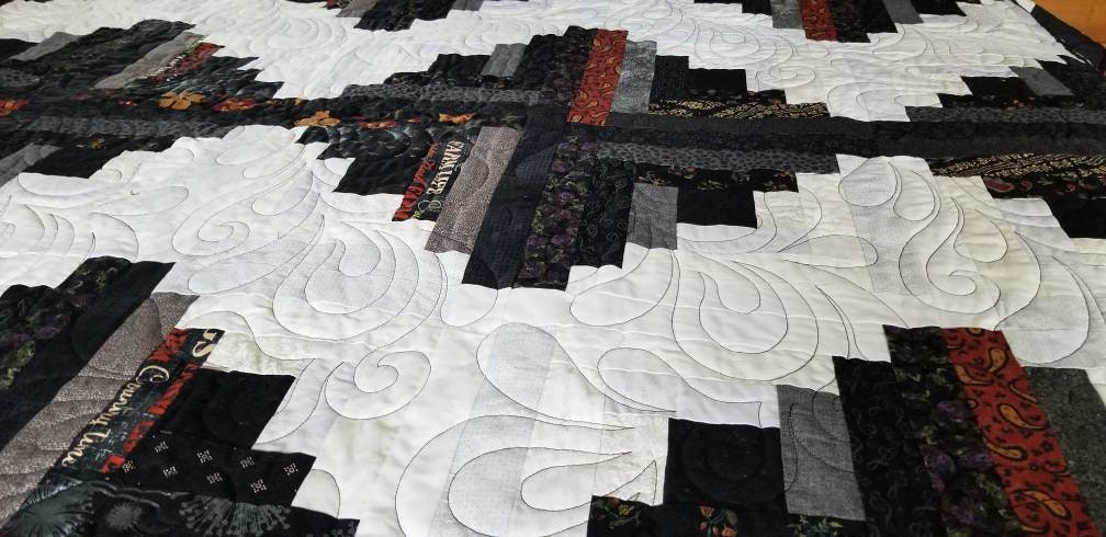 86x86 Lrg Quilt Black White Log Cabin With Black Gray Rust Accent ...