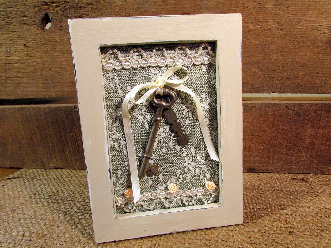 Victorian Style Framed Skeleton Keys, Ribbon and Lace Cottage Décor - Etsy