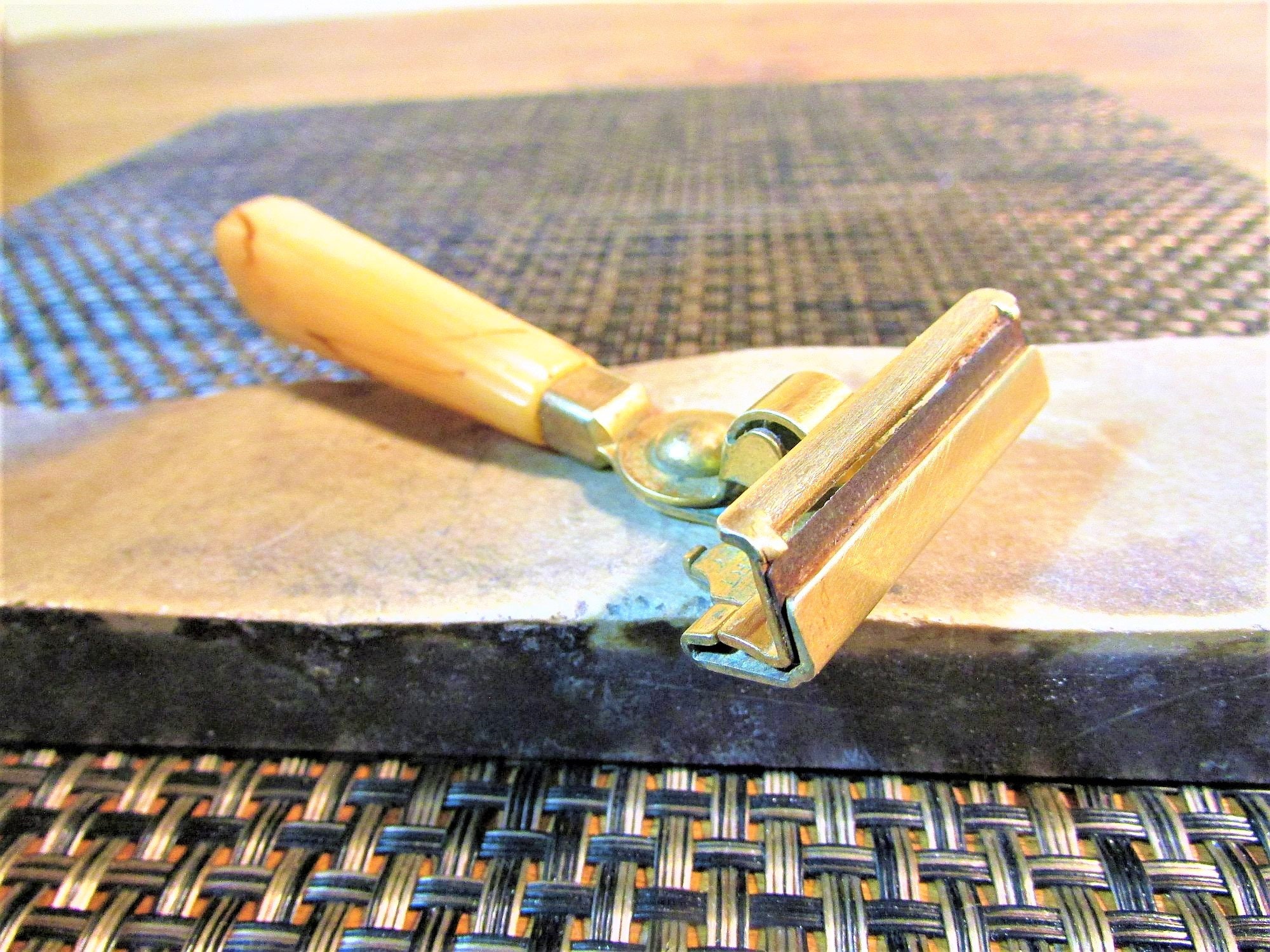 Schick Injector Razor Vintage Safety Razor With Bakelite - Etsy