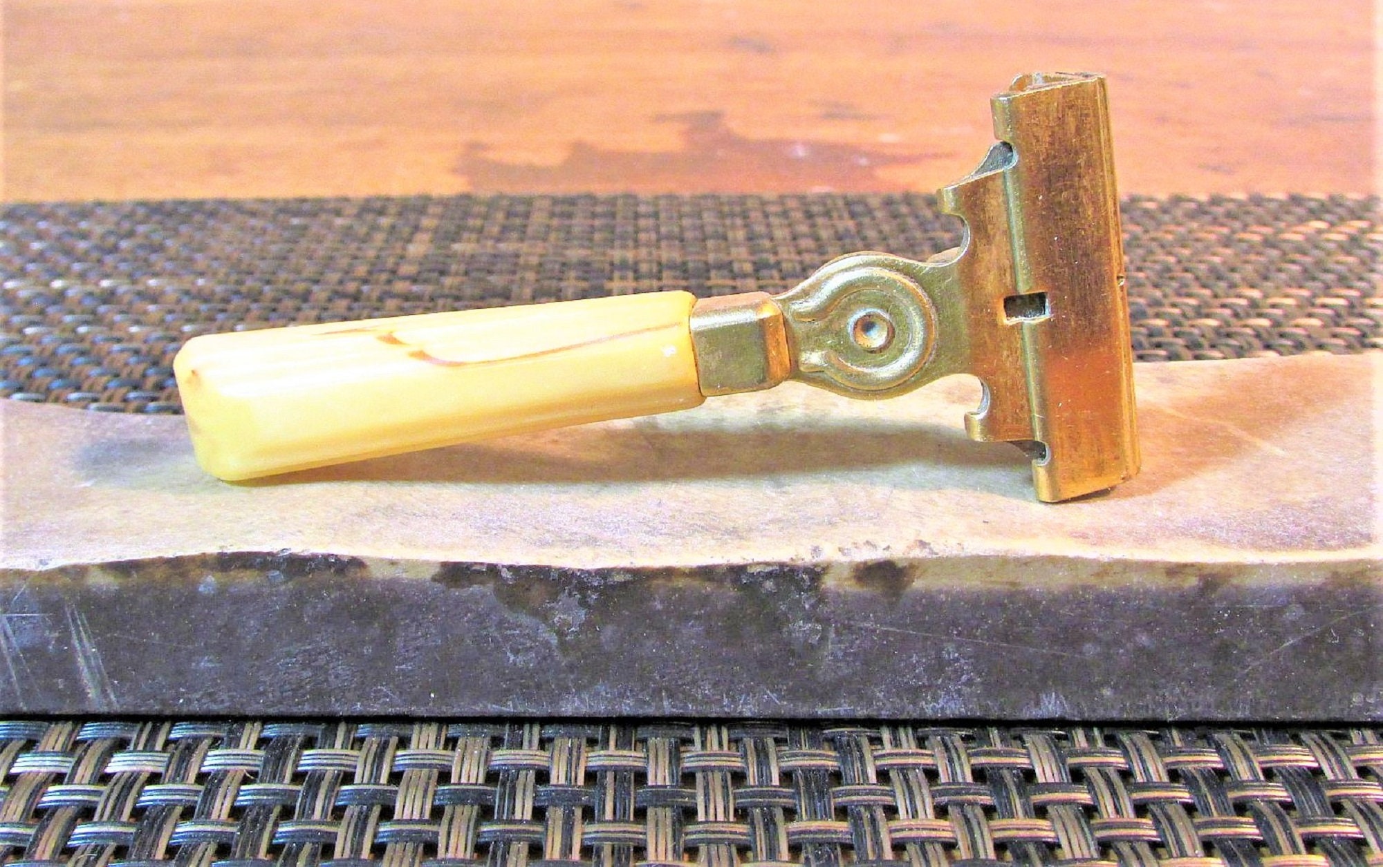 Schick Injector Razor, Vintage Safety Razor With Bakelite Handle - Etsy