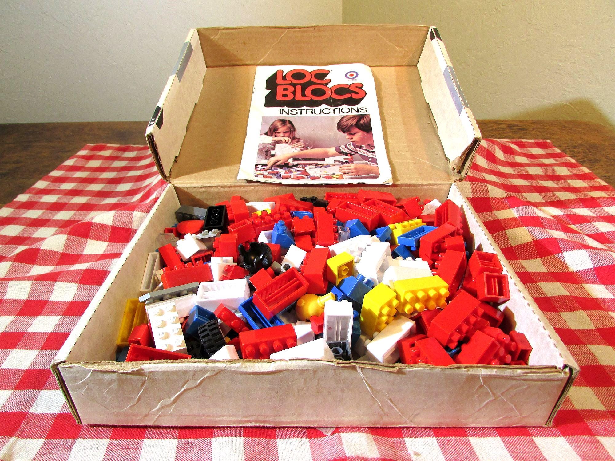 Set of Loc Bloc 250 Building Blocks, 1970s Toy Interlocking Plastic ...