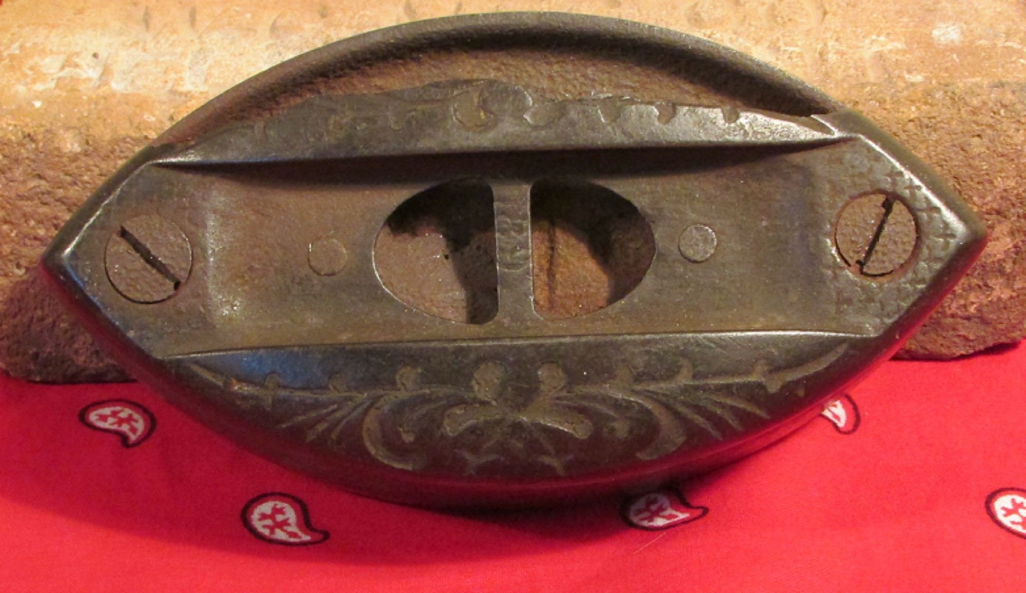 Antique Sad Iron, Primitive Iron Decor - Etsy