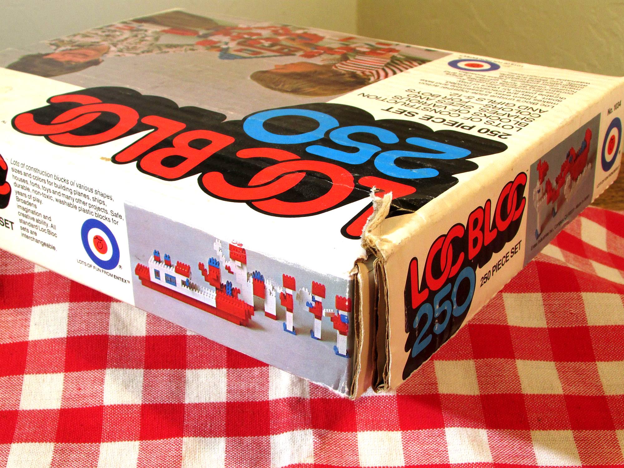 Set of Loc Bloc 250 Building Blocks, 1970s Toy Interlocking Plastic ...