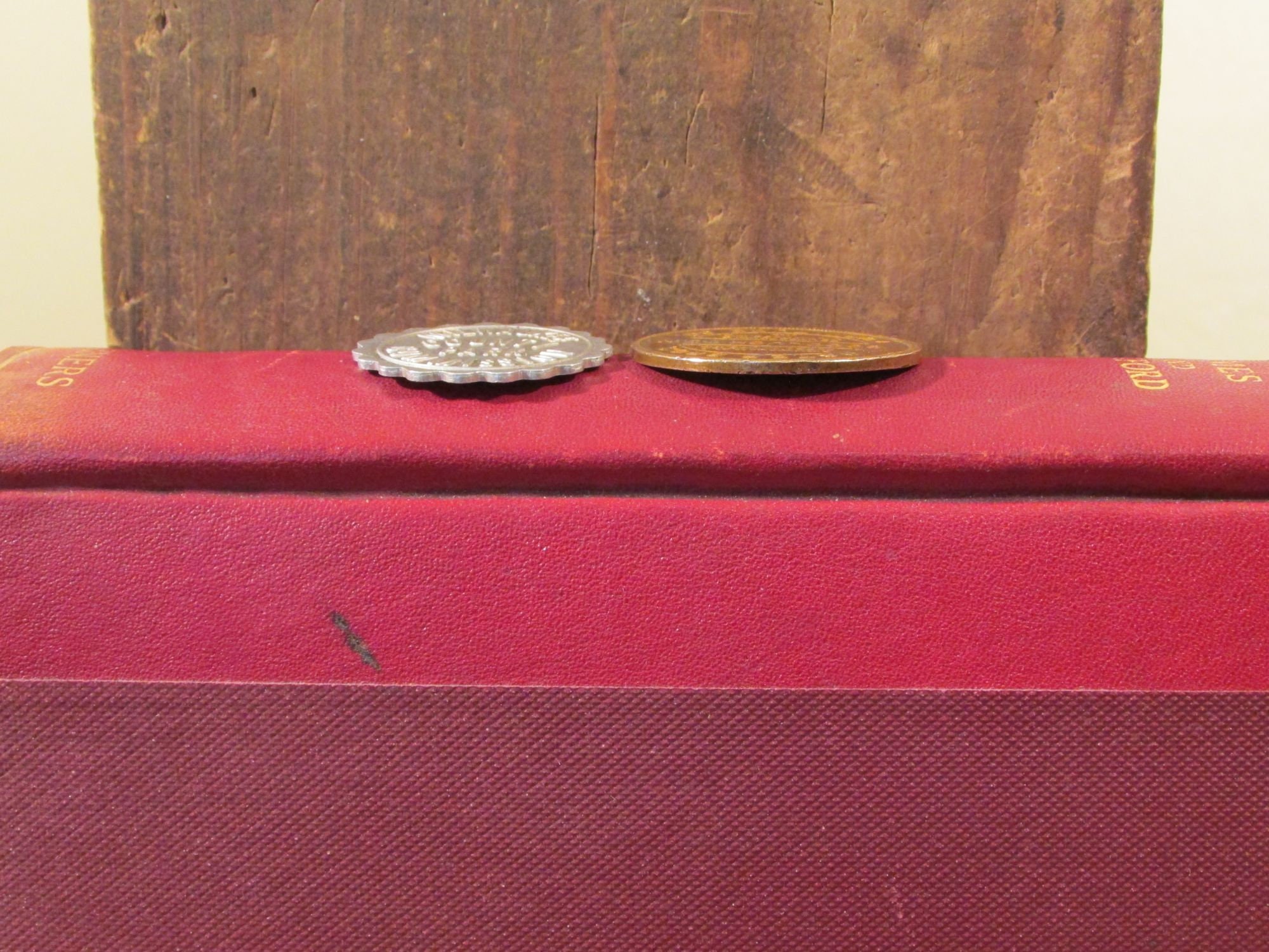Old Trade Tokens, Two Vintage Collectible Tokens - Etsy