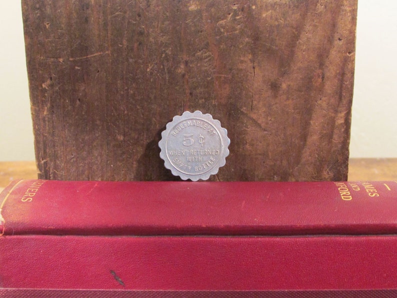 Old Trade Tokens, Two Vintage Collectible Tokens - Etsy