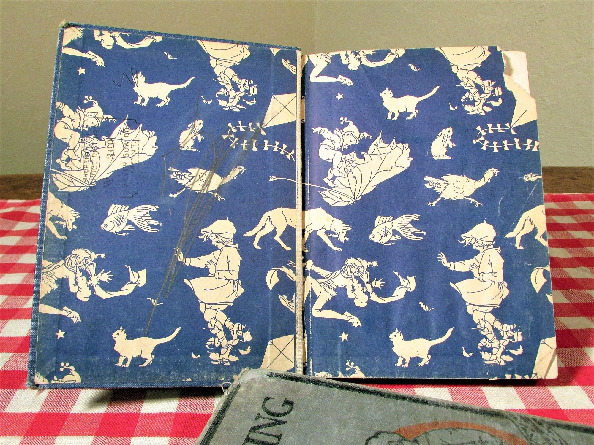 Two Old Children’s Readers, Vintage School Primers for Kids - Etsy