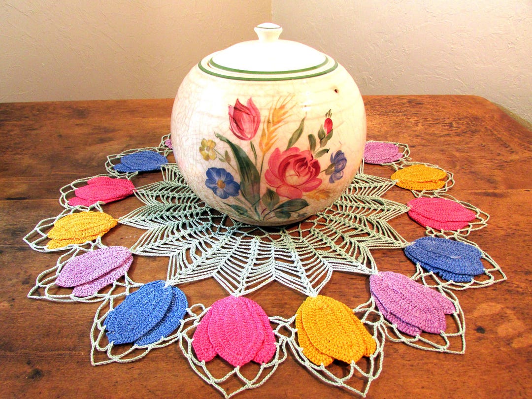 Colorful Crocheted Doily With Tulip Border, 1950s Table Décor - Etsy