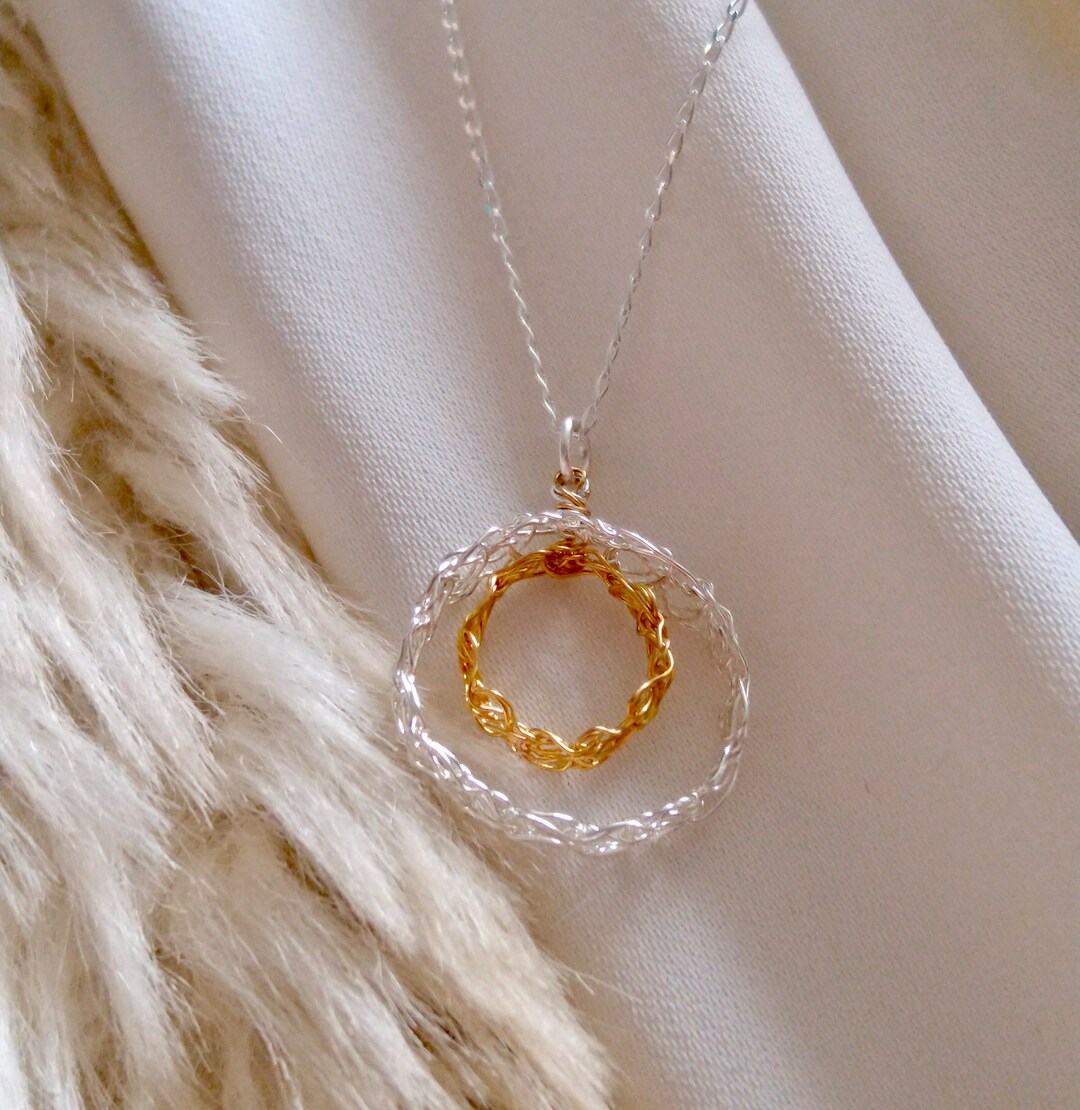 Silver and Gold Linked Circle Necklace, Mixed Metal Wire Crochet ...