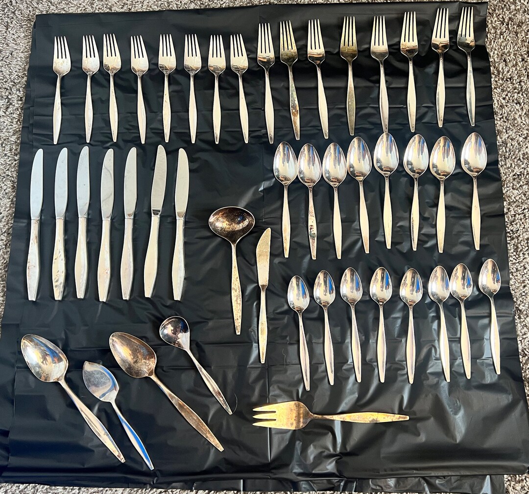 Reed and Barton Silverware Silverplated Set 46 Pieces 8 Sets . Vintage ...