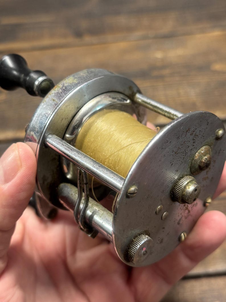 Vintage Fishing Reel Shakespeare Service 1942. Vintage Fishing Reel ...