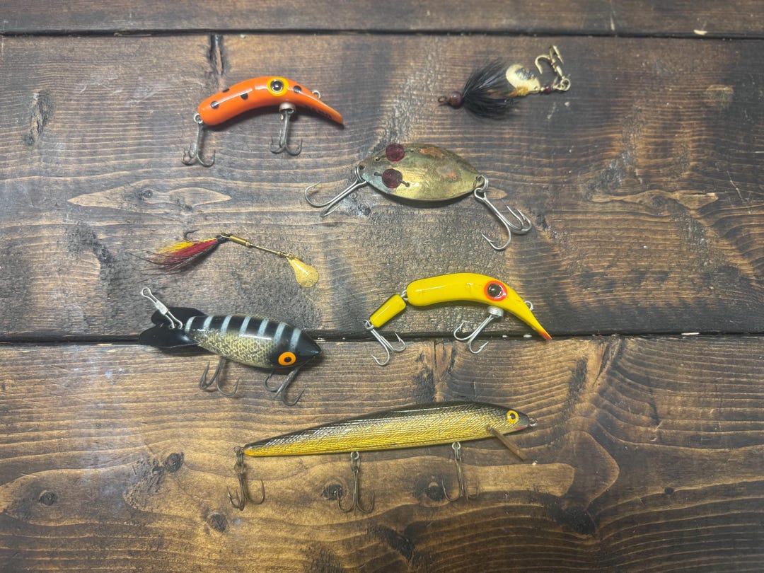 Vintage Fishing Lure Lot , You Get Them All. Fishing Lure Lot - Etsy