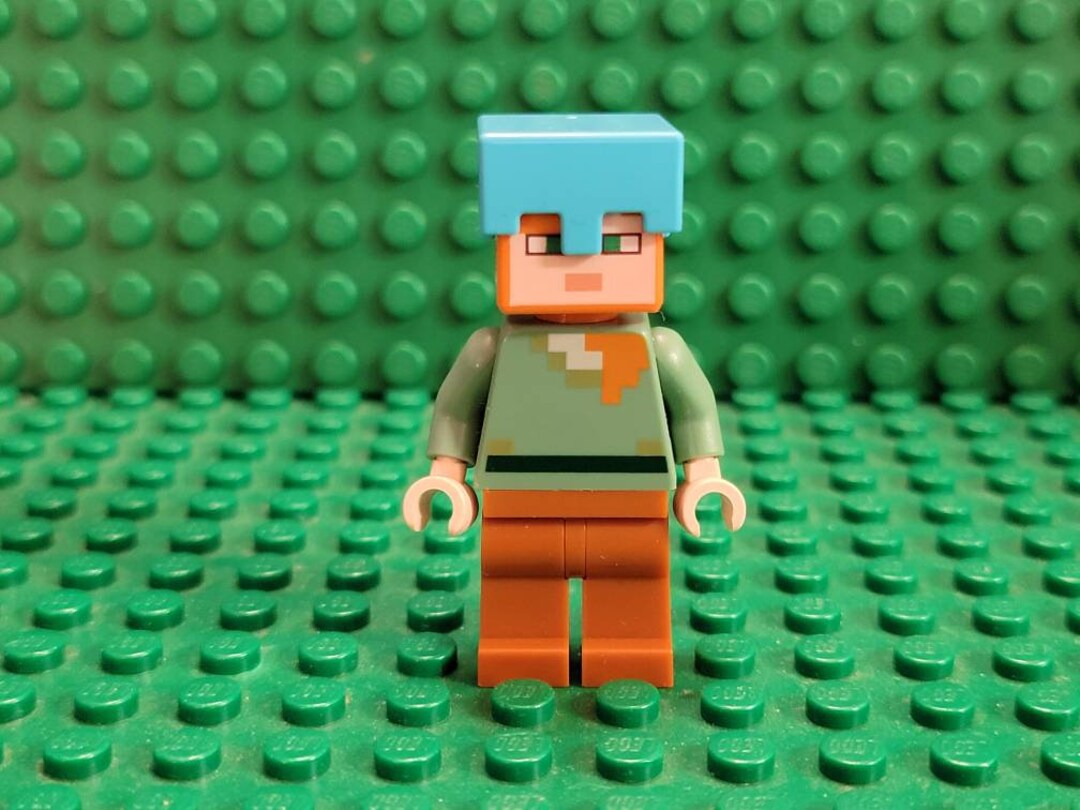 LEGO Alex Minecraft Minifigure From the Polar Igloo Set 21142 Min062 ...