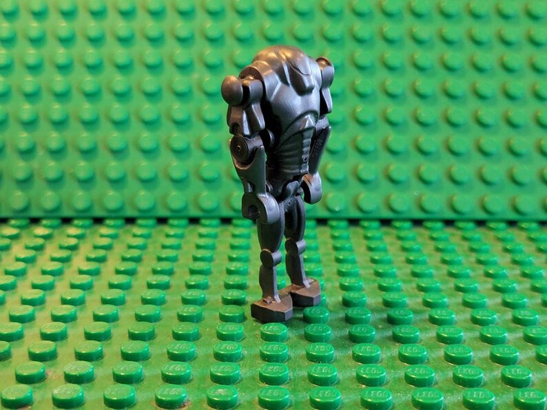 LEGO Super Battle Droid Minifigure With Normal Arm From AT-AP Set 75043 ...