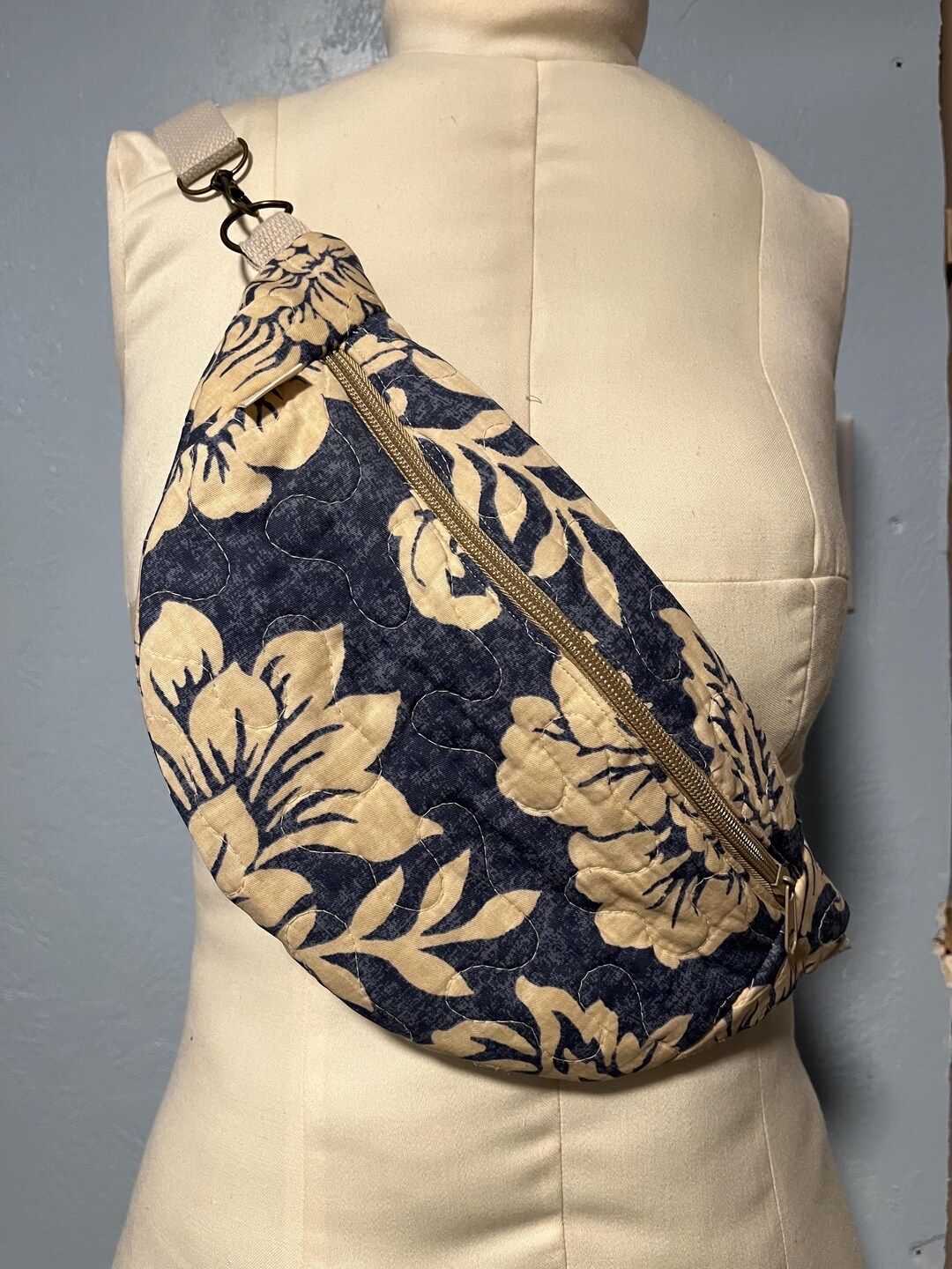 Quilted Crossbody Bag/ Fanny Pack - Etsy