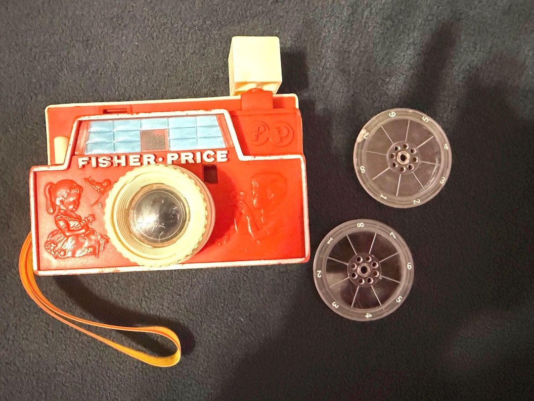 1968 Fisher Price Changable Picture Disc Camera - Etsy