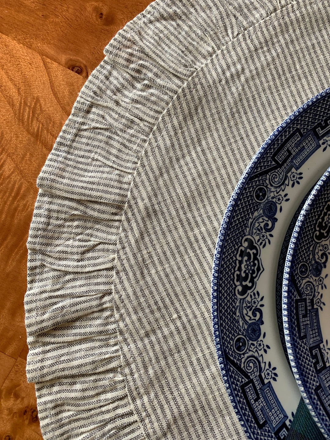 Set of Linen Ruffled Placemats - Etsy
