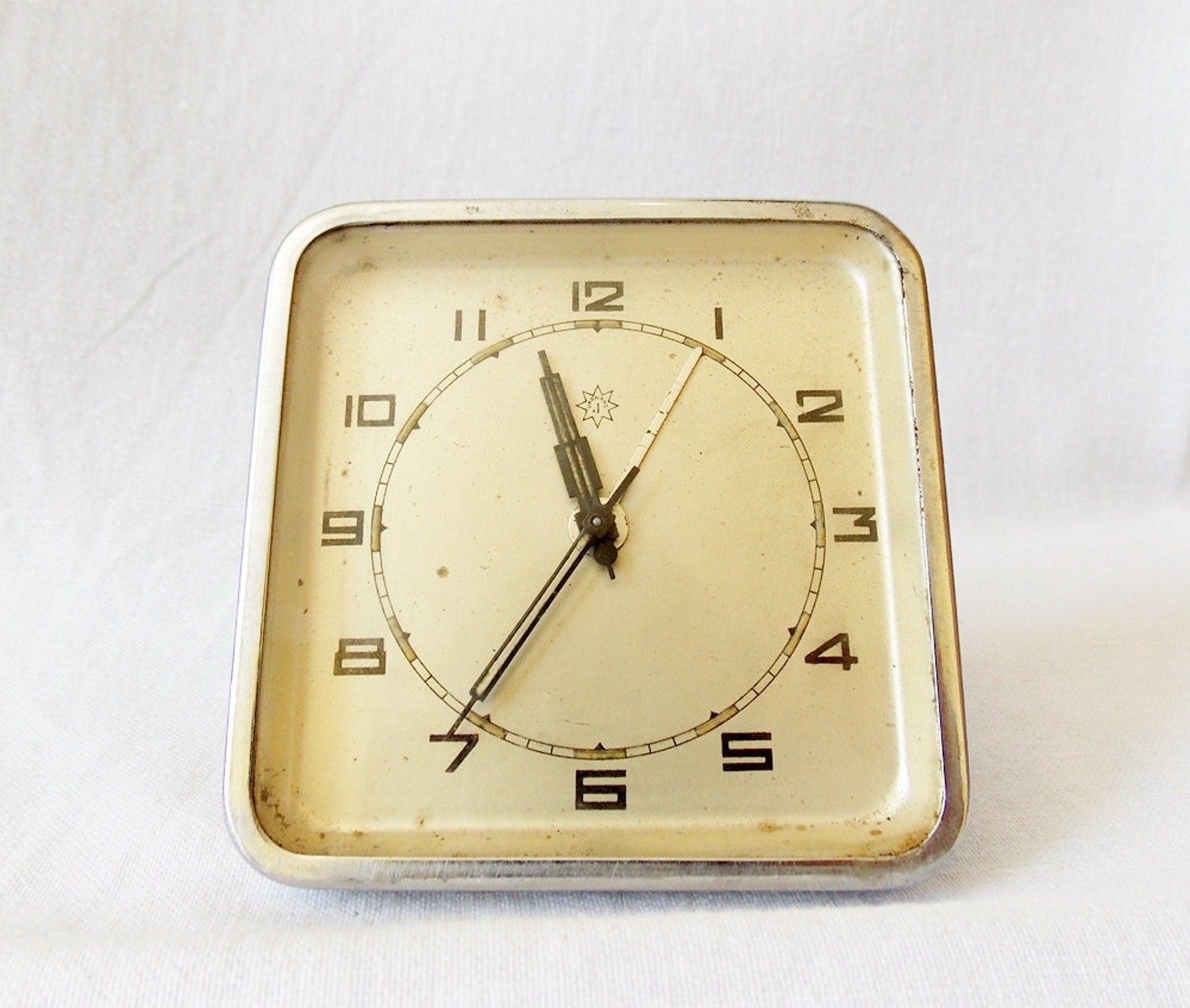 Vintage German 1940s JUNGHANS Art Deco Alarm Clock Table Desk - Etsy