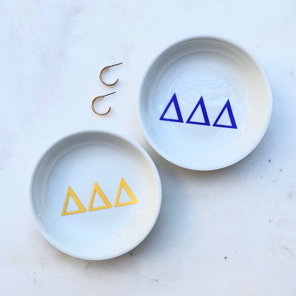 Tri Delta Necklace - Etsy