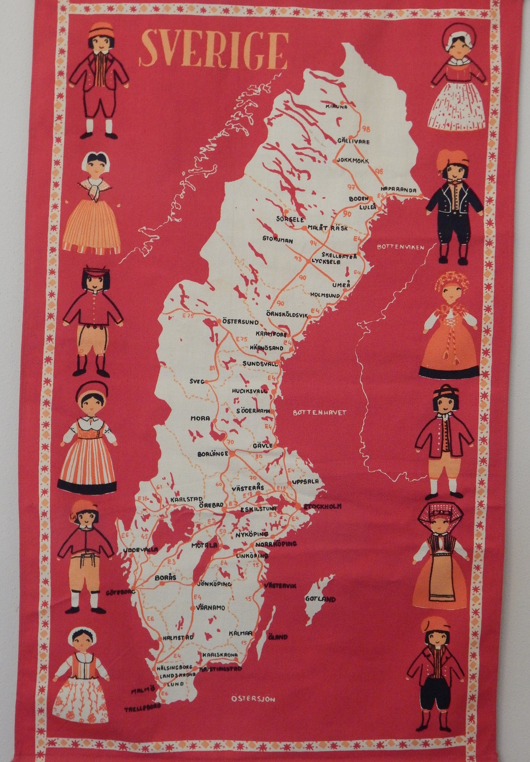 VINTAGE SWEDISH MAP 27" Red Fabric Wall Hanging of Sweden With Cities ...