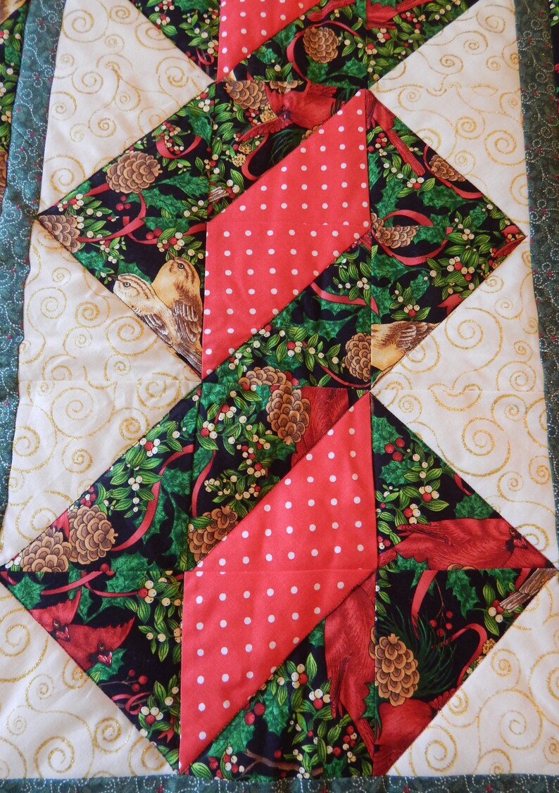 CARDINAL TABLE RUNNER Quilted Handmade Christmas Holiday Table - Etsy