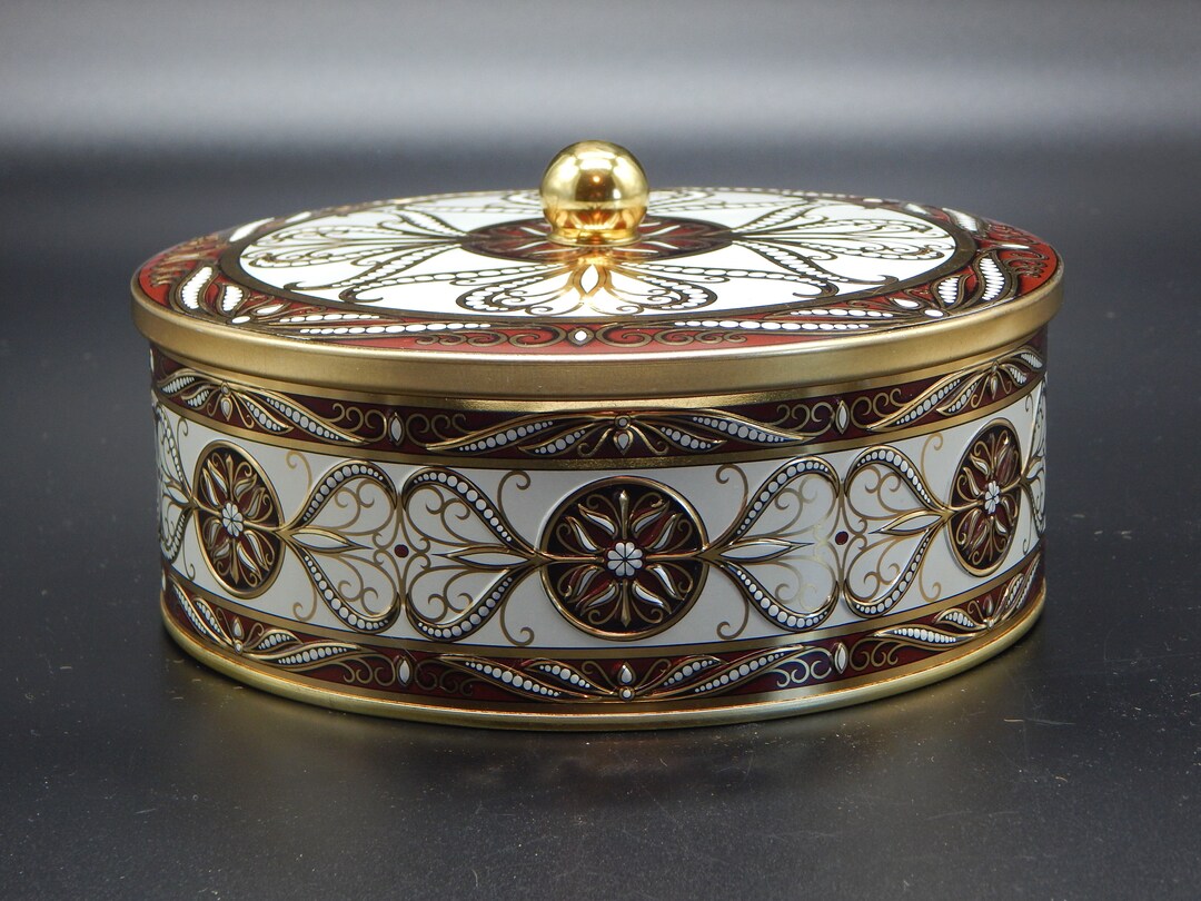 VINTAGE DAHER TIN Round Metal Container Gold & White Textured - Etsy