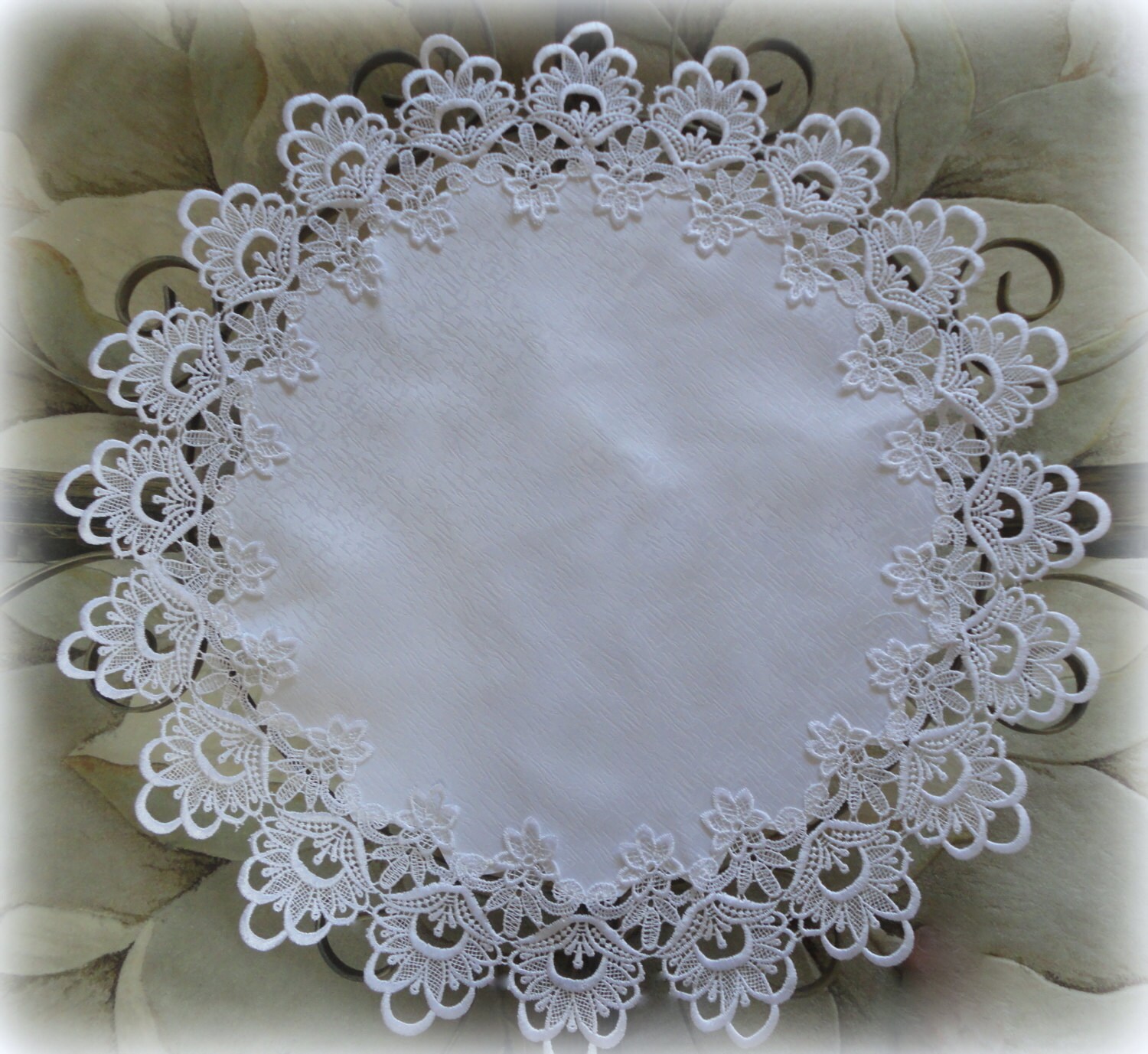 25" Large Lace Decadent White Doily Table Topper Round - Etsy