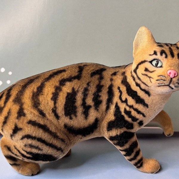 Striped Cat Figurine - Etsy