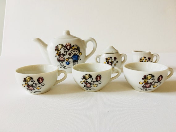 Vintage Child's Porcelain Tea Set Japan 9 Piece 2 lids | Etsy