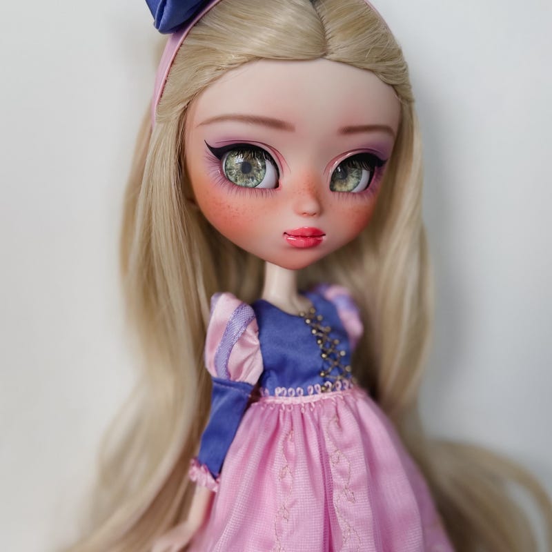 Custom Pullip - Etsy