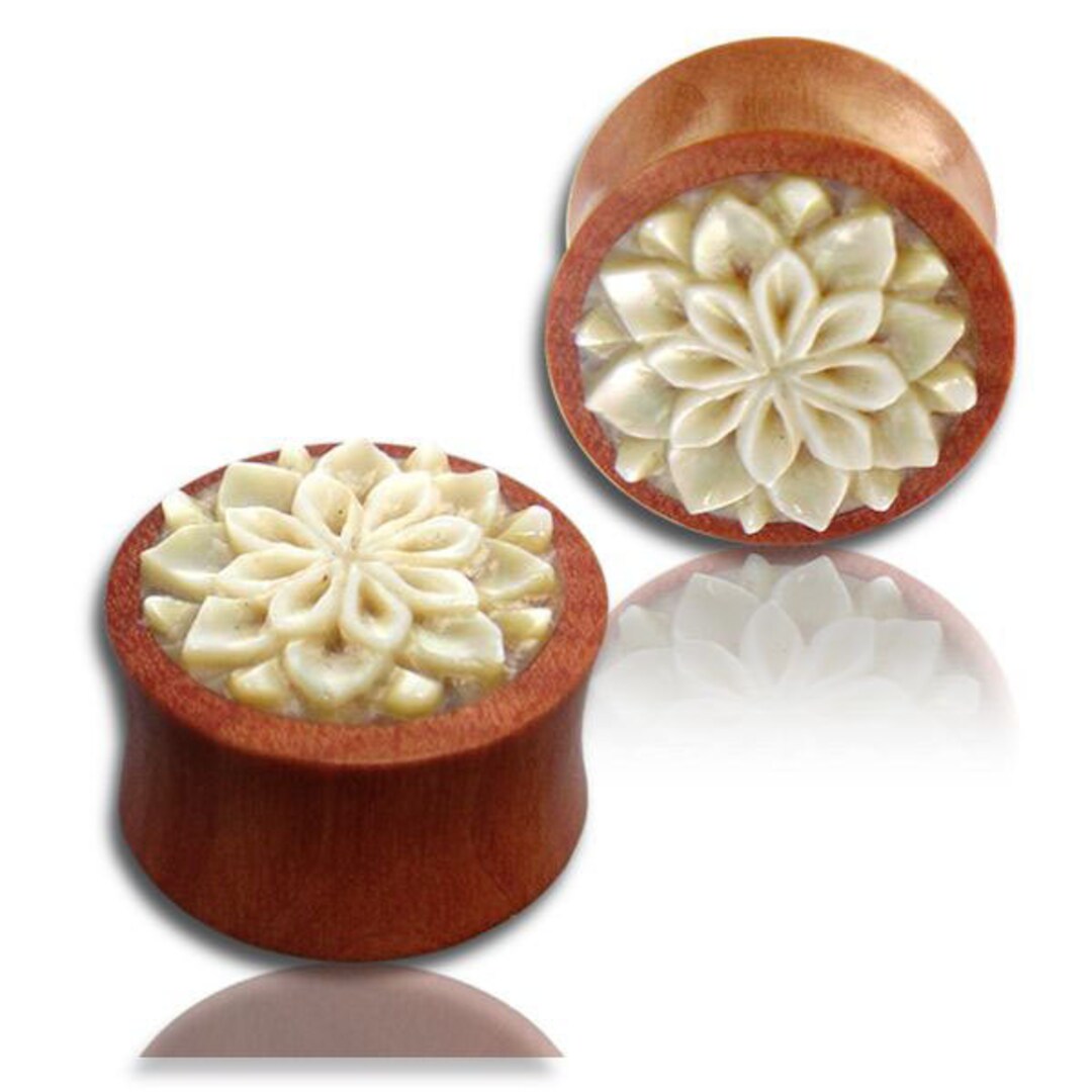 Wood & Shell Flower Ear Gauges: Tribal Etched Plugs - Etsy