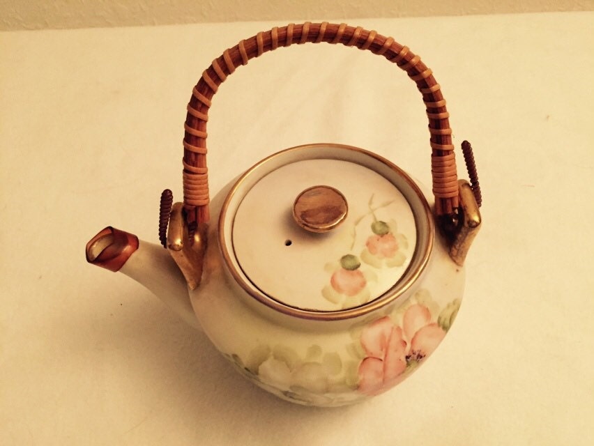1977 Hand Painted Tea Pot - Etsy