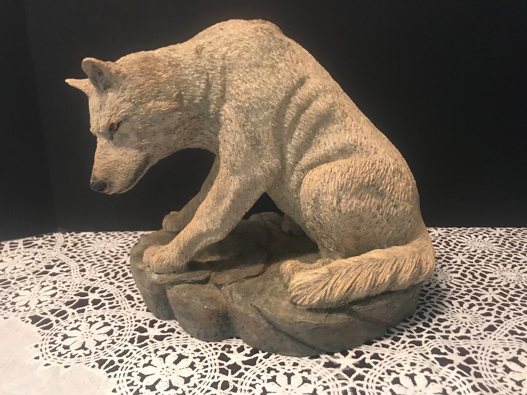 Vintage Wolf Sculpture - Etsy