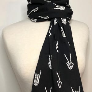 Skeleton Hands Infinity Scarf Bones Halloween Gift Black Loop Scarves ...