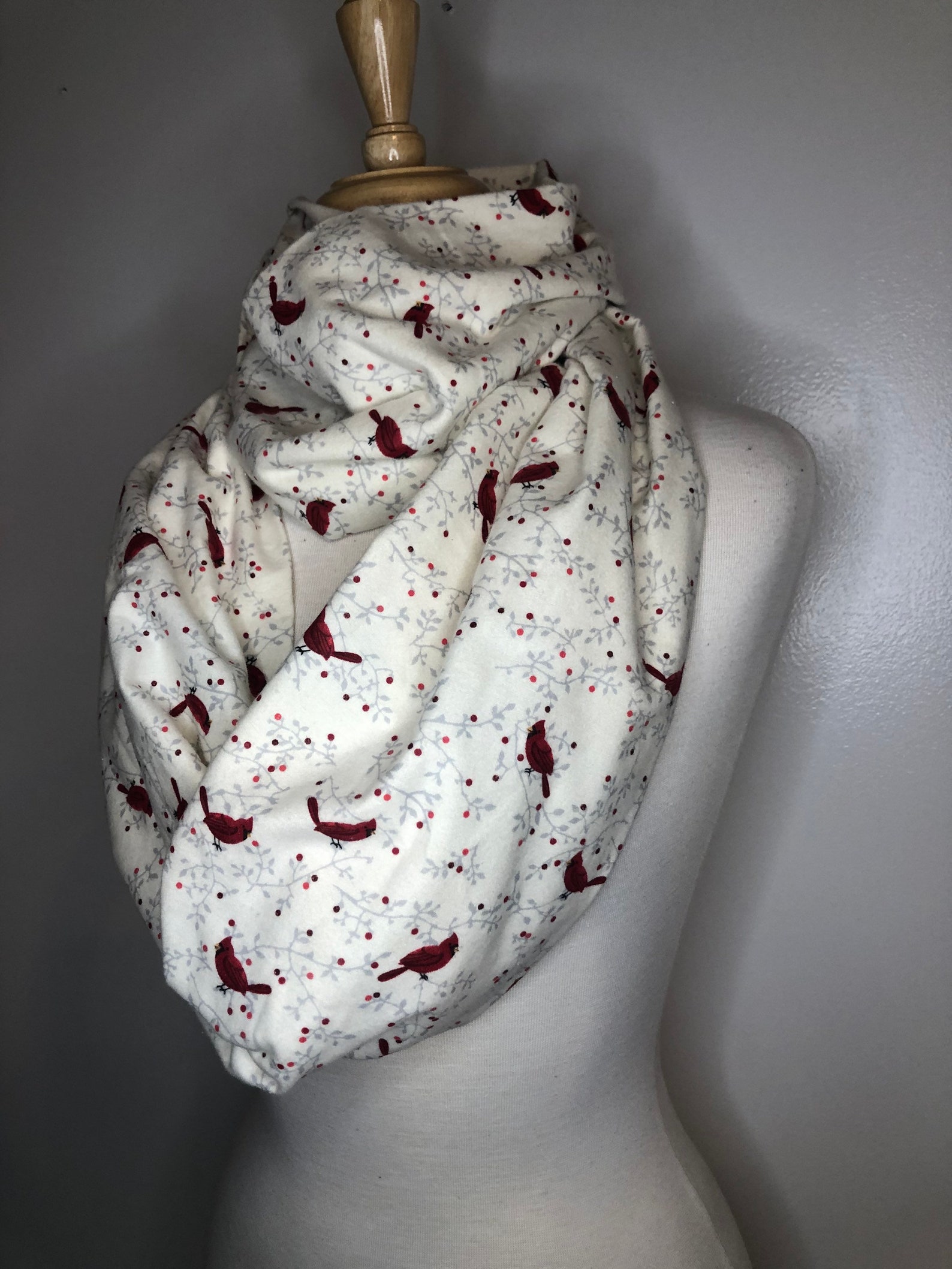 Cardinal Scarf Infinity Bird Scarf Gift for Her Christmas Gift - Etsy