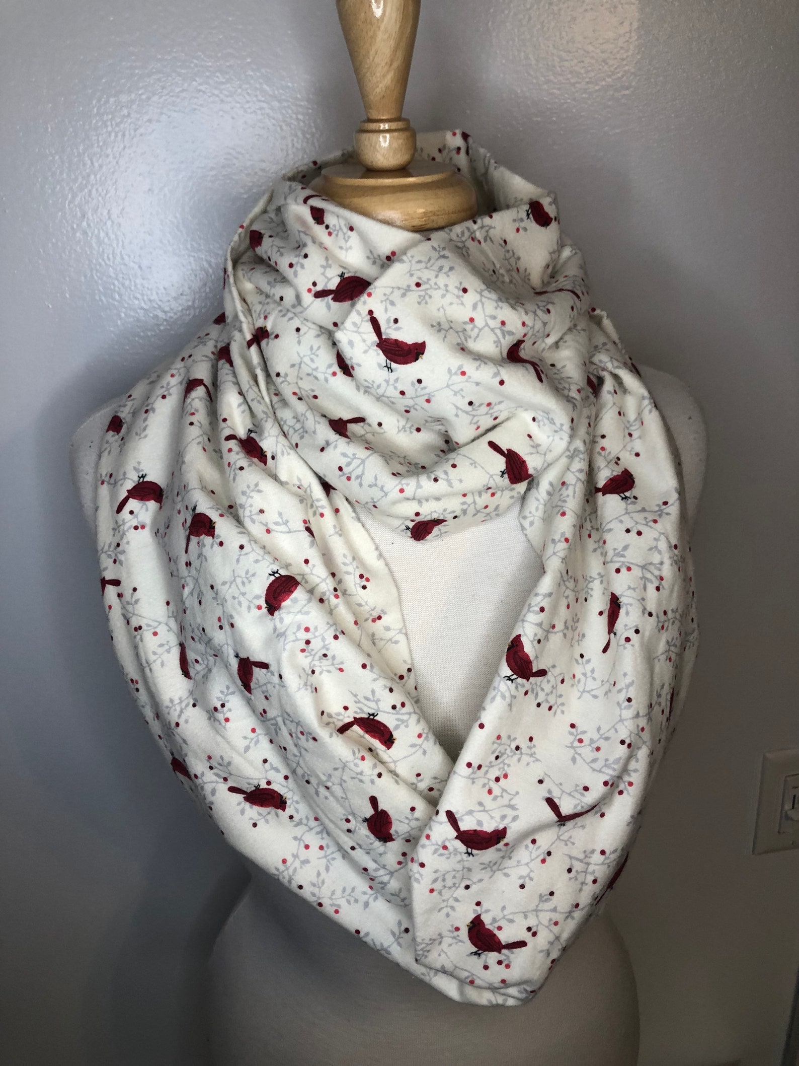 Cardinal Scarf Infinity Bird Scarf Gift for Her Christmas Gift - Etsy