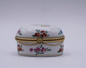 Vintage Imperial Porcelain Hinged Tiny Trinket or Ring Box With Flowers ...