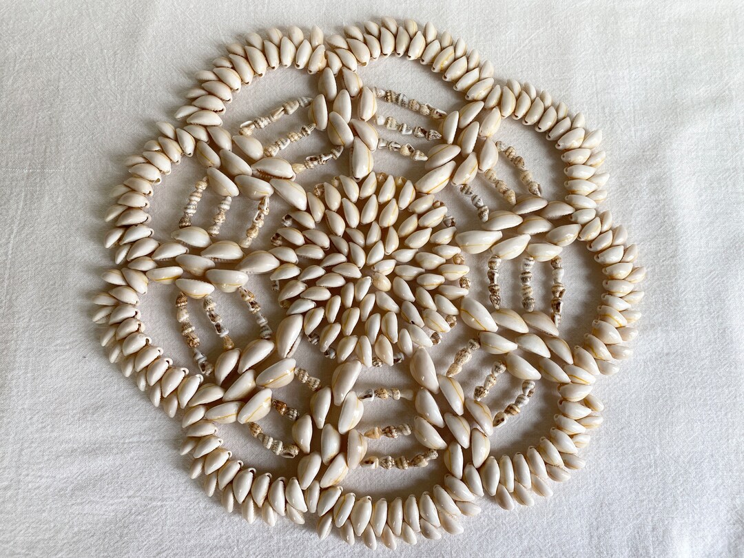 Shell Doily, Trivet, Cowrie Shells, 1970s Decor, Vintage, Beach Decor ...