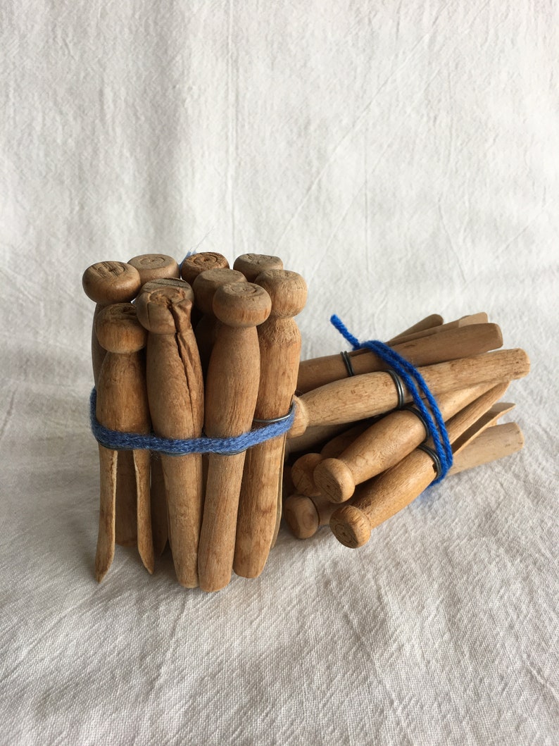 10 Wood Peg Clothespins Vintage Wire Wrapped Laundry Decor - Etsy