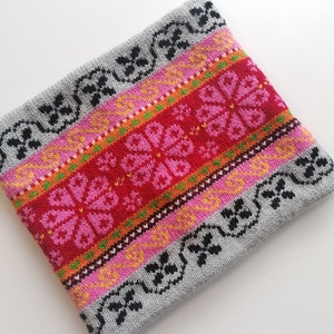 Knitted Neck Warmer With Multicolor Muhu Pattern, Nice Cowl for ...