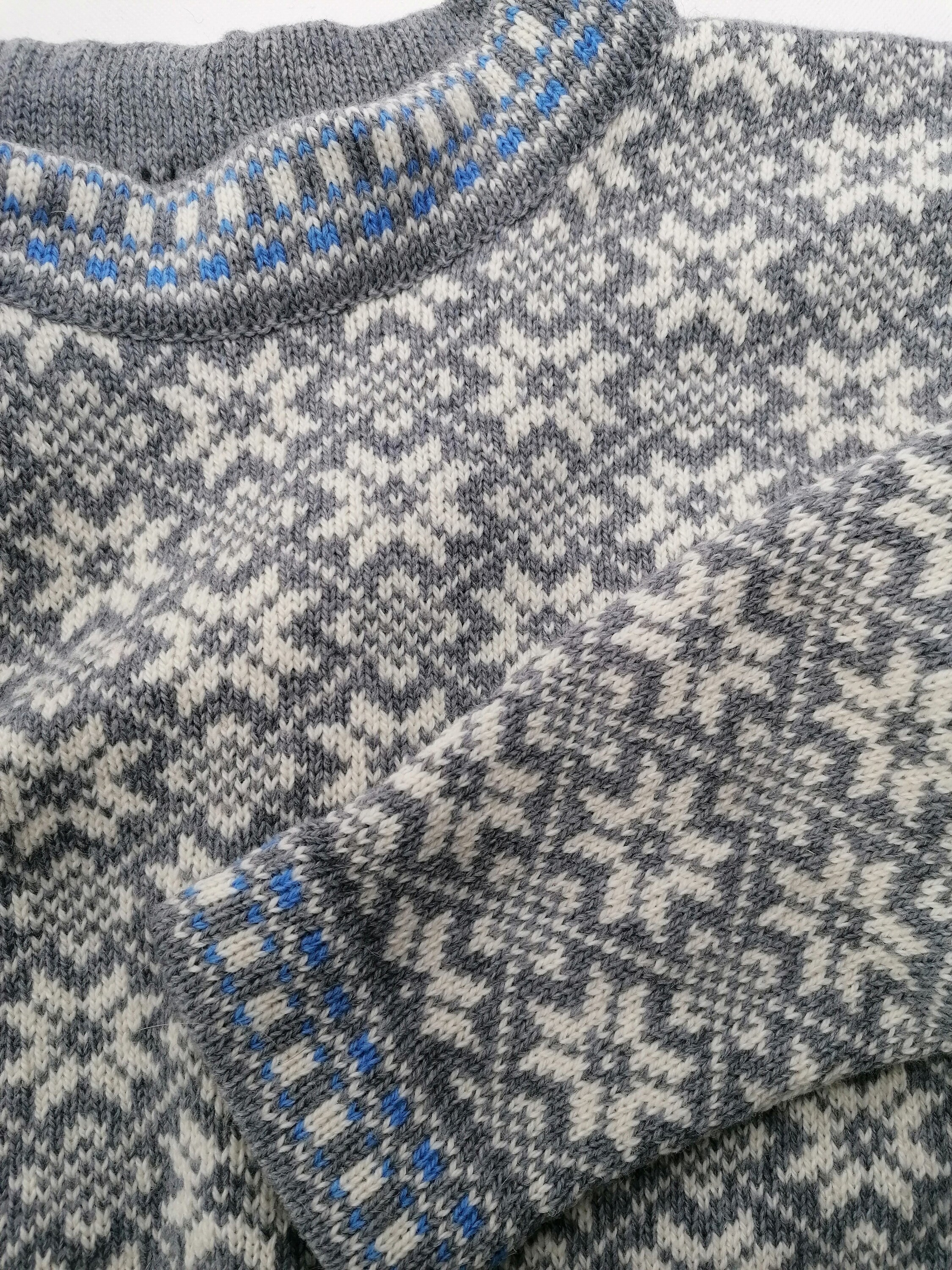 Kihnu Troi Nordic Star Wool Cardigan: Timeless Folk Knit With ...