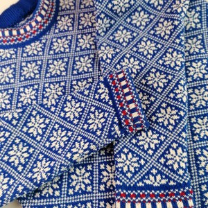 Wool Knit Sweater: Kihnu Troi Nordic Star Pattern - Etsy