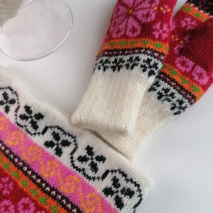 Knit Set Cap, Mittens and Cowl of Adorable Muhu Pattern Model, Adorable Multicolour Style of ...